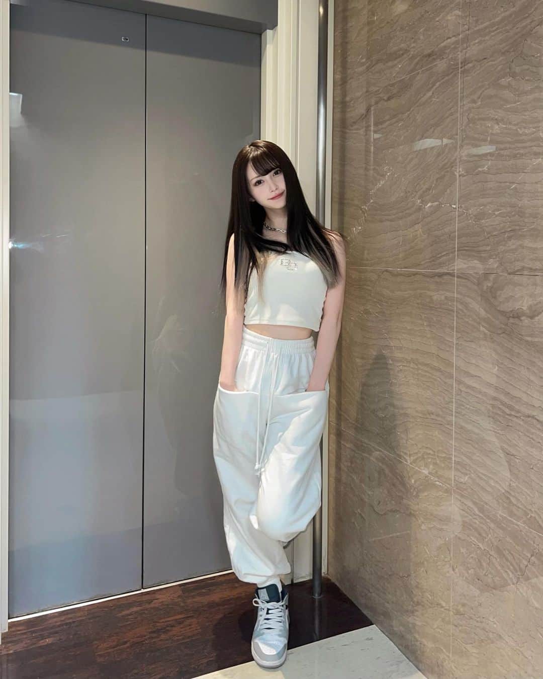 山本望叶さんのインスタグラム写真 - (山本望叶Instagram)「まっしろ♡ #ootd #code #コーデ #夏服コーデ #ホワイトコーデ #gyda #meltthelady # ...