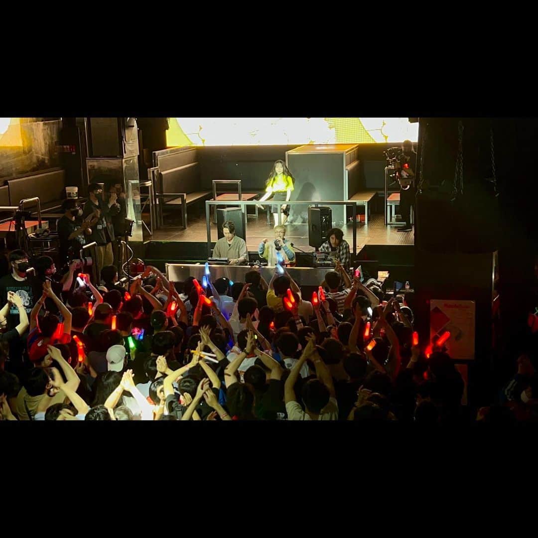towanaさんのインスタグラム写真 - (towanaInstagram)「kevinくんの韓国ソウルでのDJステージにfhánaサプライズ ...