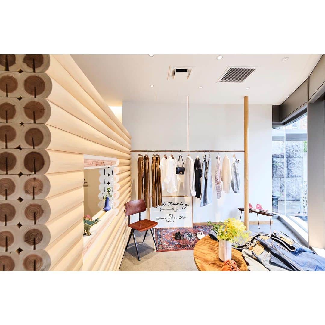 SPRiNGさんのインスタグラム写真 - (SPRiNGInstagram)「シンゾーン 表参道本店が本日OPEN🎉 北山丸太という丸太を ...