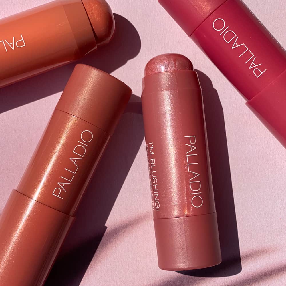 Palladio Beautyさんのインスタグラム写真 - (Palladio BeautyInstagram)「Add a rosy ...