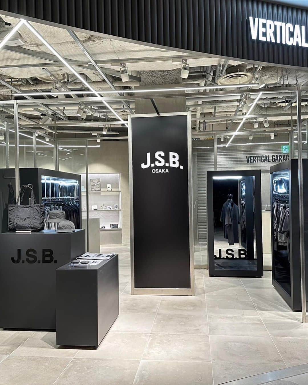 J.S.Bさんのインスタグラム - (J.S.B@j.s.b._official)