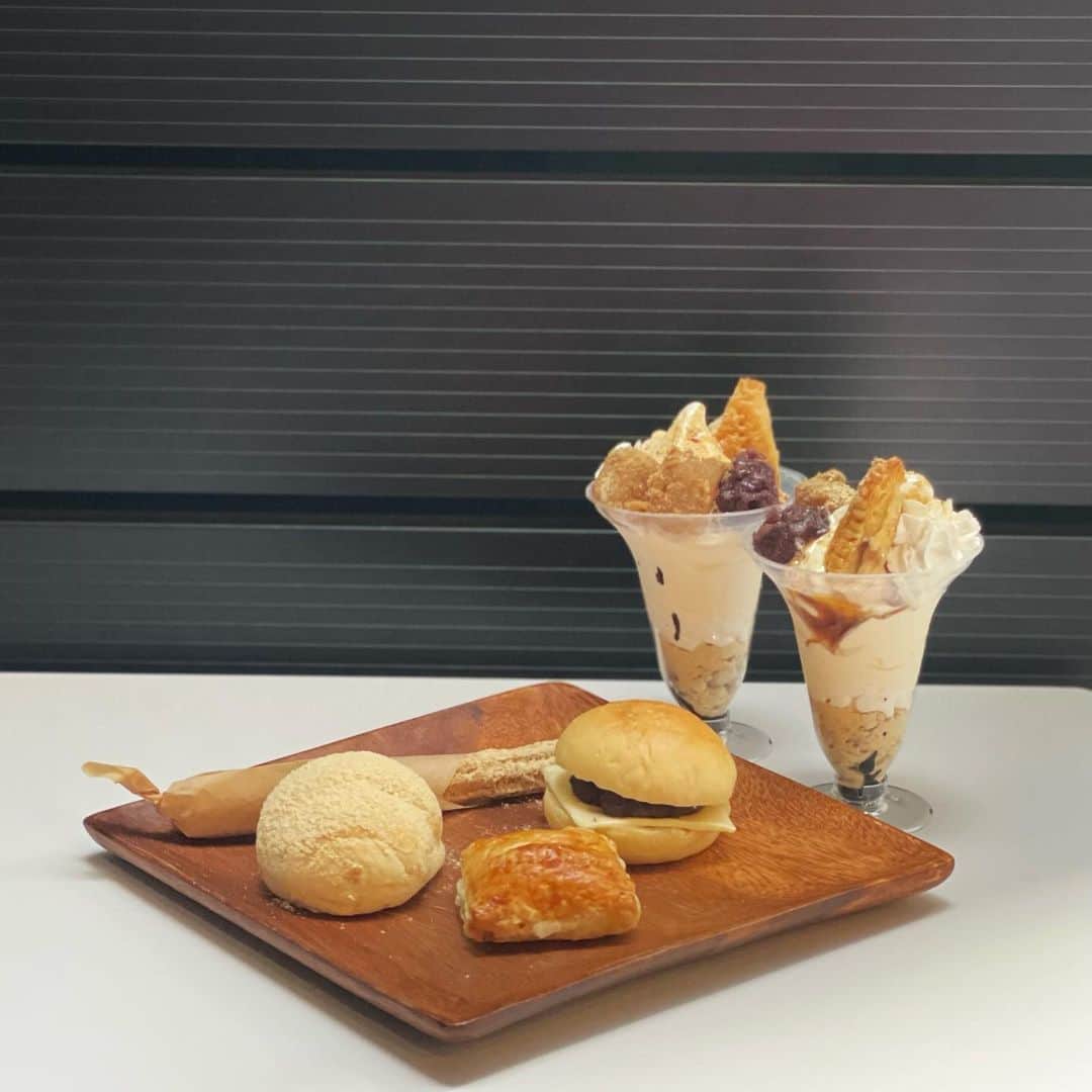 愛可さんのインスタグラム写真 - (愛可Instagram)「・ 5月23日に日本橋にオープンする きな粉&あんこのスイーツのお店その名も『 QINA&Co. 』の試食会へ。 北海道産の2種類 ...