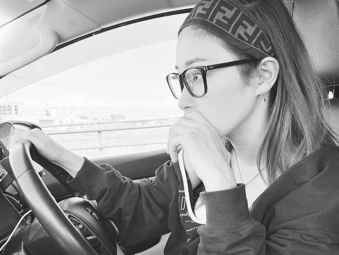 古谷未寿城さんのインスタグラム写真 - (古谷未寿城Instagram)「枕変えたらよく寝れるって本当？」5月20日 21時13分 - miduki___f1012