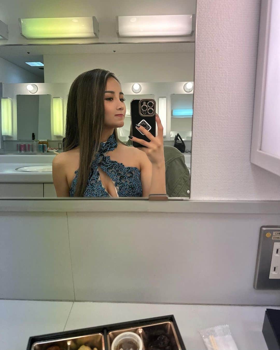 えがさりさんのインスタグラム写真 - (えがさりInstagram)「breaking down前日会見終わりました！ 明日は試合当日インタビューしてきます🔥 @breakingdown_jp ...