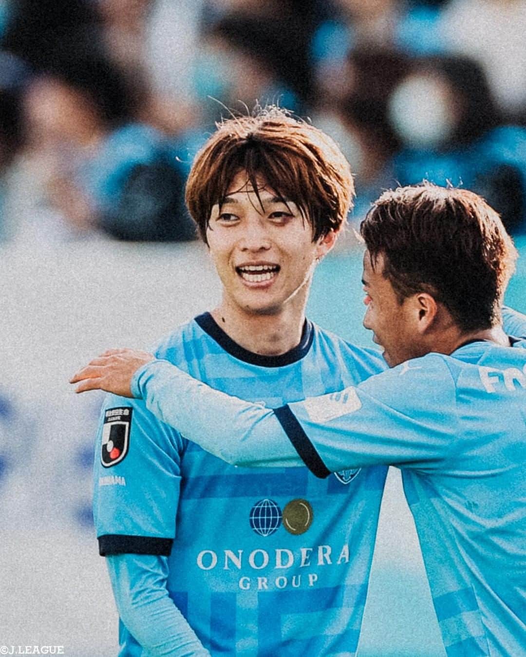 Jリーグさんのインスタグラム動画 - (JリーグInstagram)「J1初ゴールは、華麗なボールフィーリングでサイドネットへ決め込む‼️ #横浜FC #井上潮音 選手がクラブJ1通算100 ...