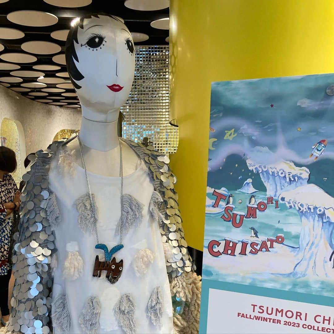 TSUMORI CHISATO Officialさんのインスタグラム写真 - (TSUMORI CHISATO OfficialInstagram)「Hong Kong ...