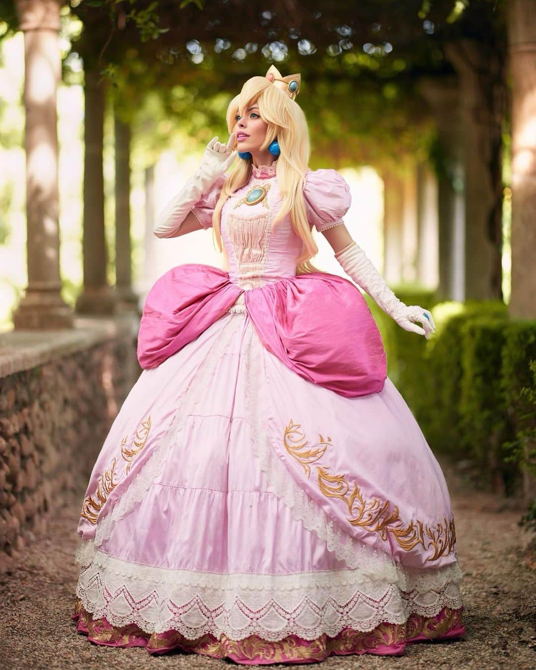 Nadya Antonさんのインスタグラム写真 - (Nadya AntonInstagram)「⭐️ Princess Peach ⭐️ 🎼 ...