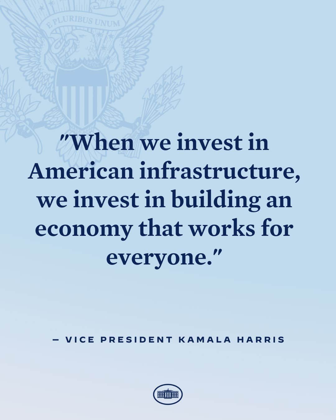 ジョー・バイデンさんのインスタグラム写真 - (ジョー・バイデンInstagram)「@POTUS and I are building ...