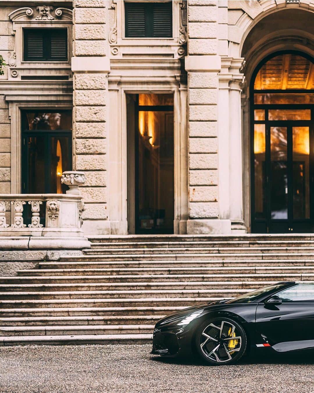 ブガッティさんのインスタグラム写真 - (ブガッティInstagram)「The W16 MISTRAL continues to ...