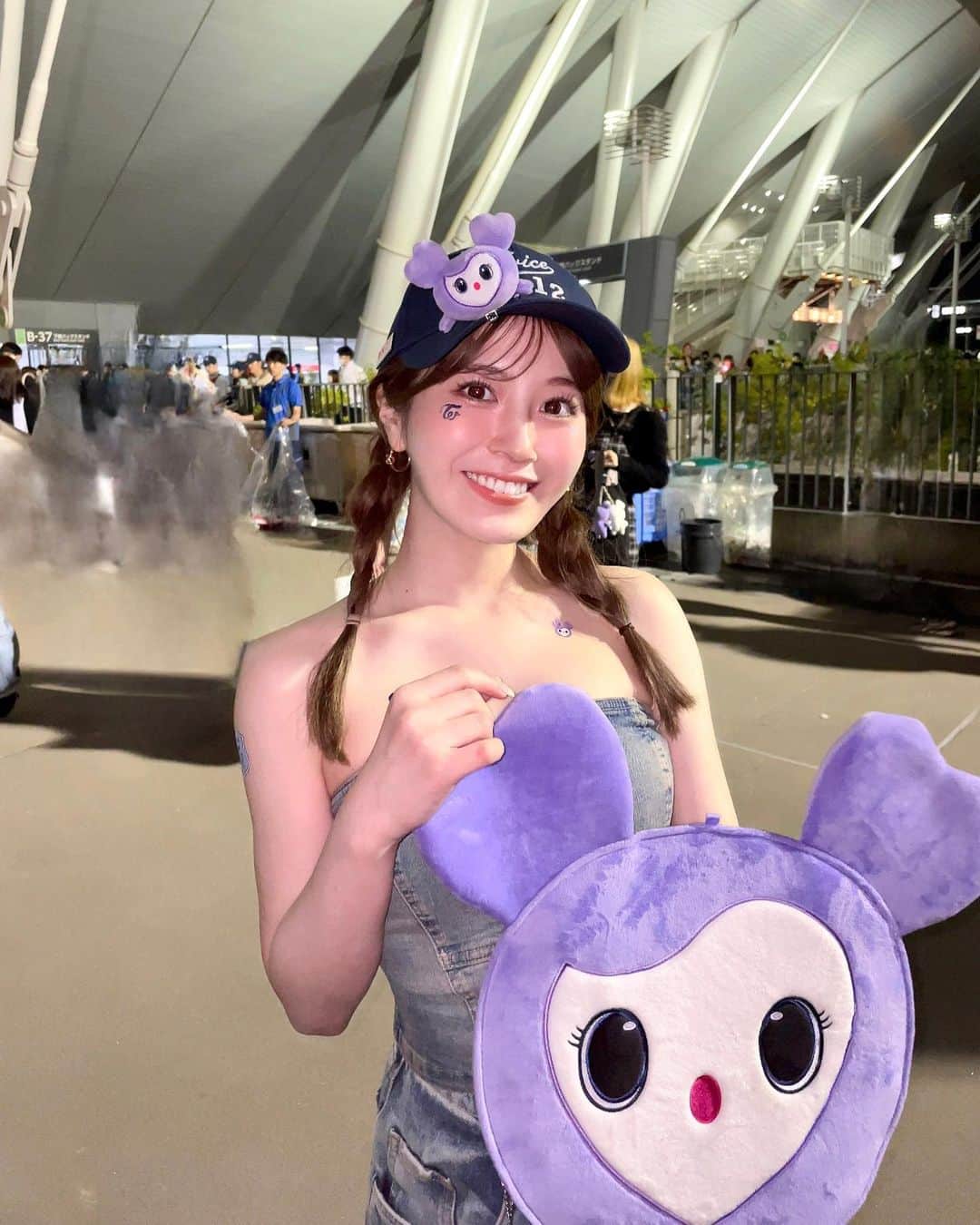 黒田莉来さんのインスタグラム写真 - (黒田莉来Instagram)「TWICEちゃん生まれてきてくれて本当にありがとう😭💜 さいっっっこうに幸せな時間でした。 @twicetagram # ...