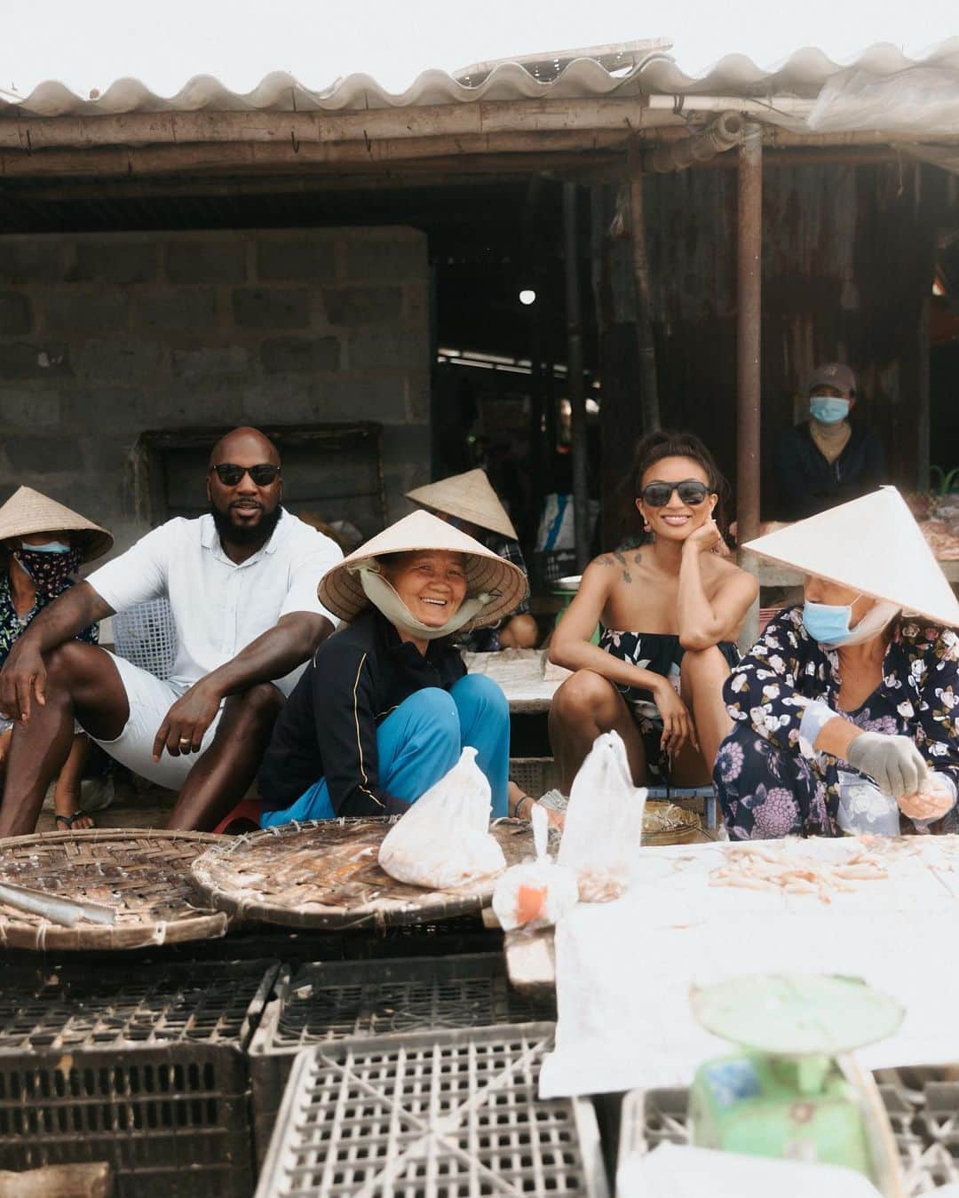 ジーニー・チェンマイさんのインスタグラム写真 - (ジーニー・チェンマイInstagram)「Mai Fam, I’ve been ...