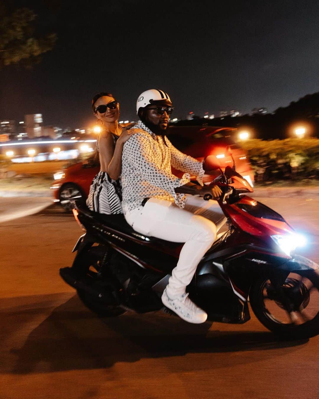 ジーニー・チェンマイさんのインスタグラム写真 - (ジーニー・チェンマイInstagram)「Mai Fam, I’ve been ...