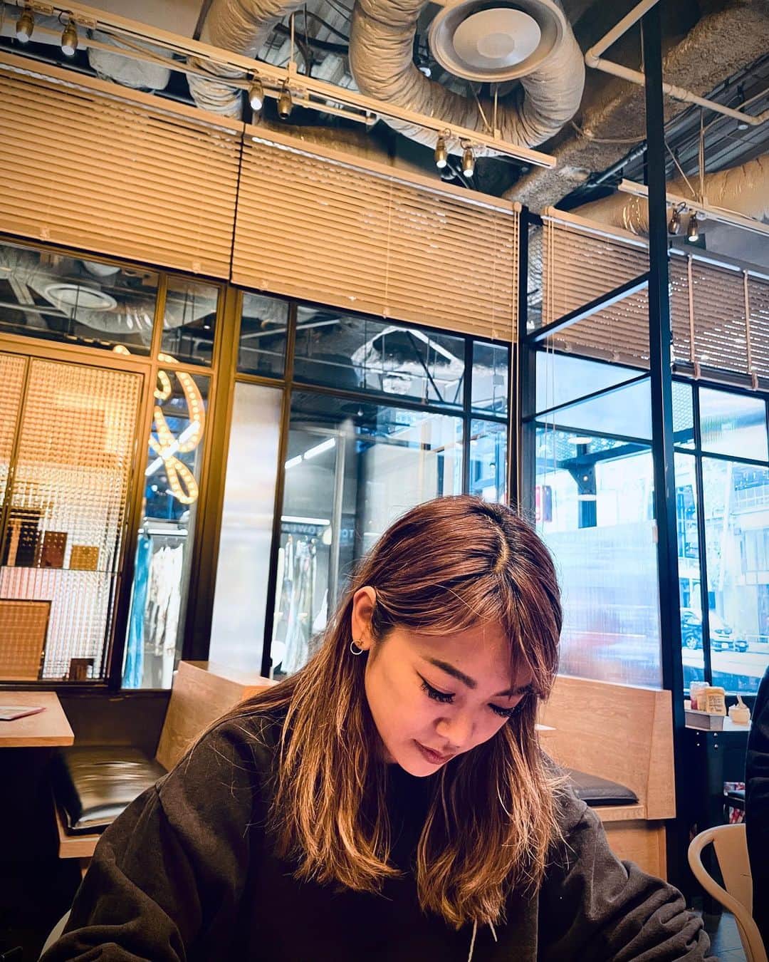 和田昌哉さんのインスタグラム写真 - (和田昌哉Instagram)「今日は雨の中、渋谷でMari Ishida @mari_ishida と ...