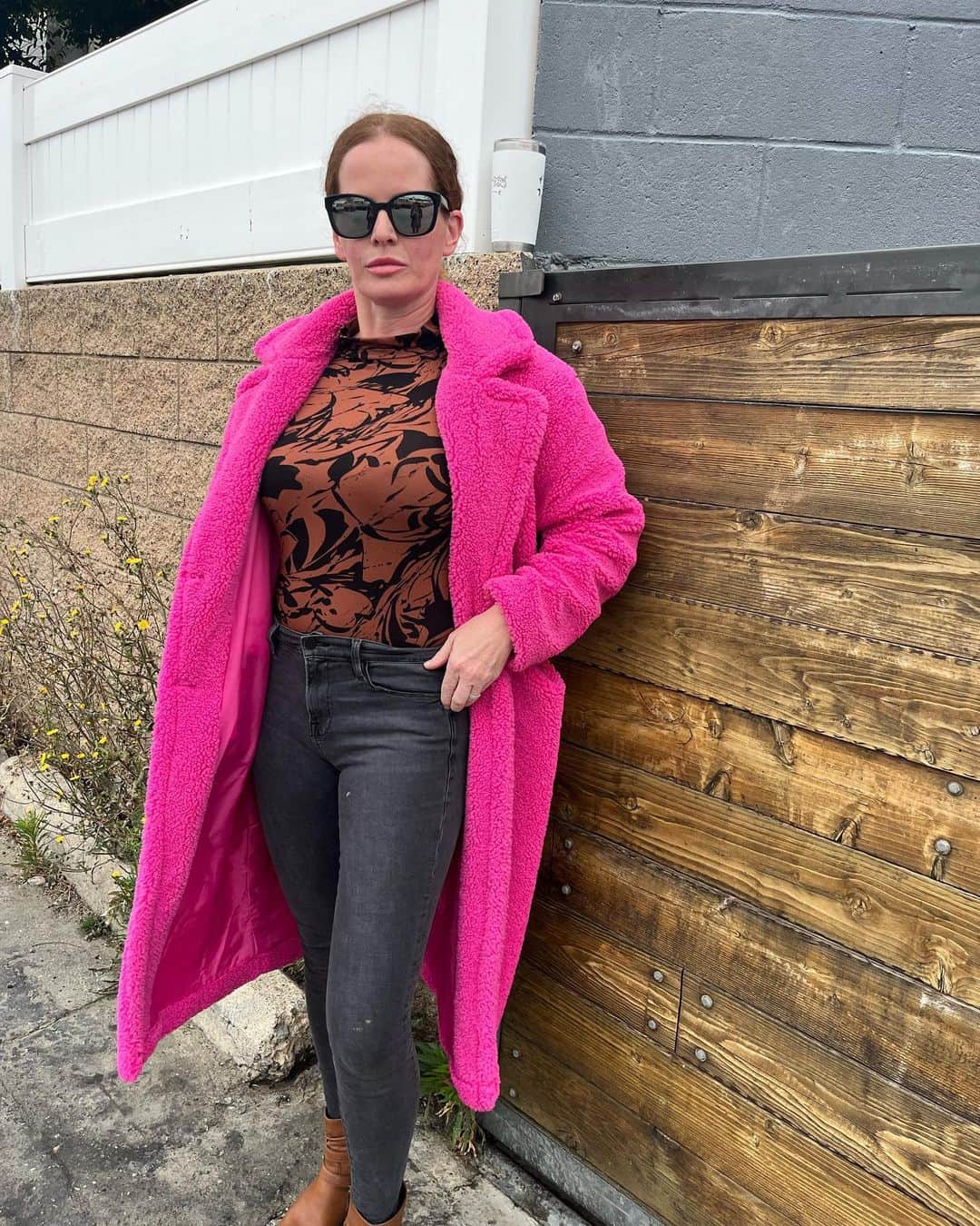 レベッカ・メイダーさんのインスタグラム写真 - (レベッカ・メイダーInstagram)「Don’t take yourself too ...