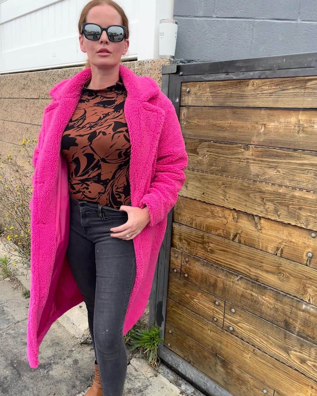 レベッカ・メイダーさんのインスタグラム写真 - (レベッカ・メイダーInstagram)「Don’t take yourself too ...