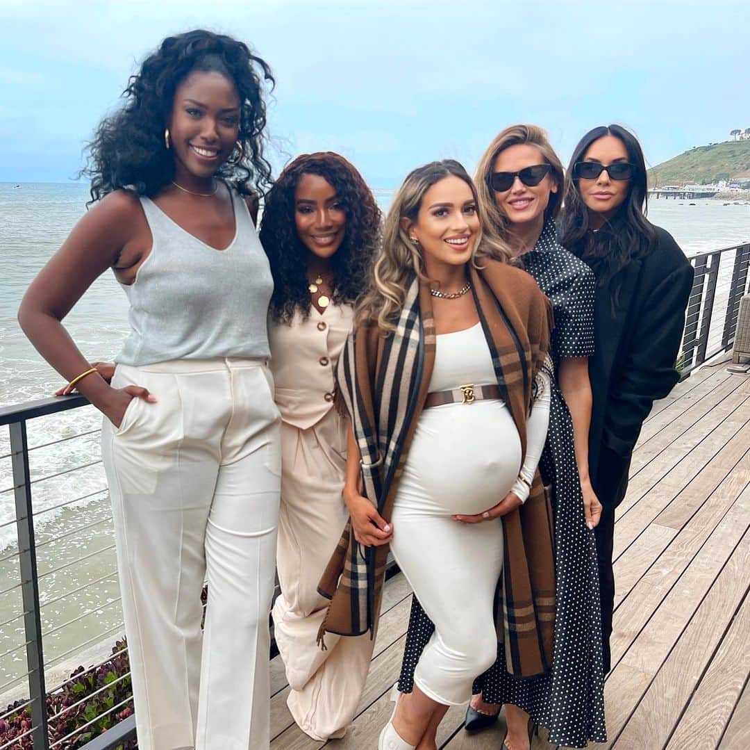 Sarah Mundoさんのインスタグラム写真 - (Sarah MundoInstagram)「Nobu Baby shower Great ...