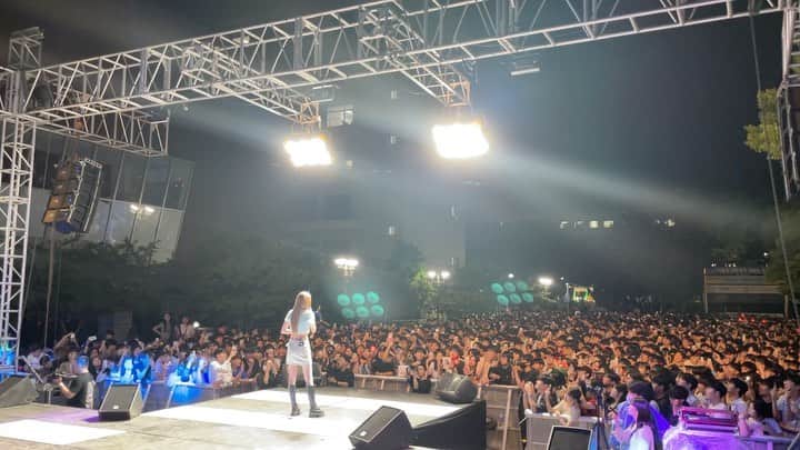 アン・ジヨンさんのインスタグラム写真 - (アン・ジヨンInstagram)「#서울시립대 랑 프렌디엔🌸 우리 그냥 썸타자 ~ 💓」5月 ...