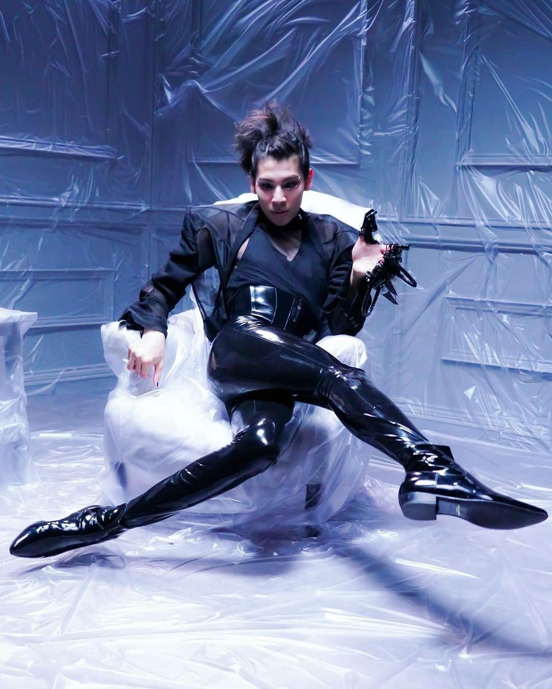 Snow Manさんのインスタグラム写真 - (Snow ManInstagram)「⁡ Bass Bon ⁡ #DaisukeSakuma ...