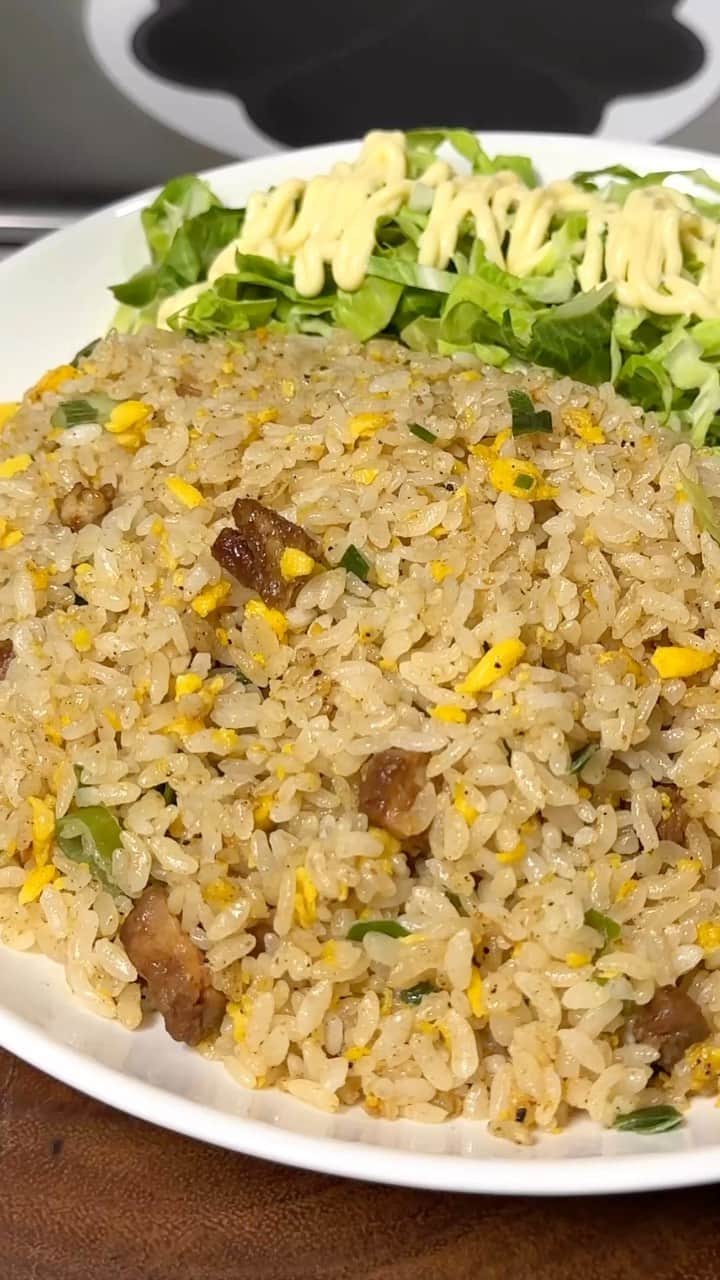 ケンティー健人さんのインスタグラム動画 - (ケンティー健人Instagram)「「ザ★チャーハン」#ザチャーハン #味の素冷凍食品 #あの店 ...