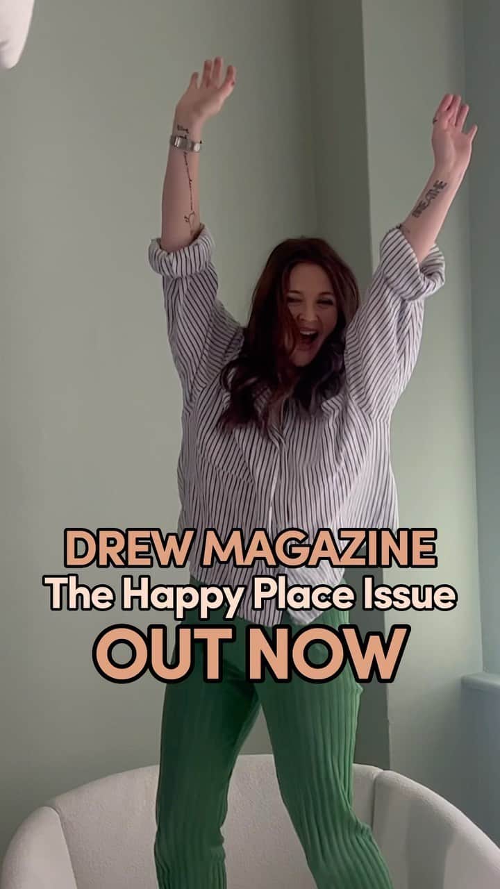ドリュー・バリモアさんのインスタグラム動画 - (ドリュー・バリモアInstagram)「The Happy Place Issue of Drew Magazine is OUT NOW ...