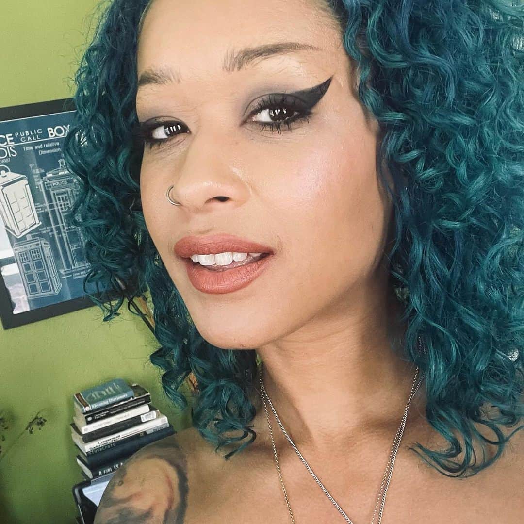 スキン・ダイアモンドさんのインスタグラム - (スキン・ダイアモンド@rayjoycat)