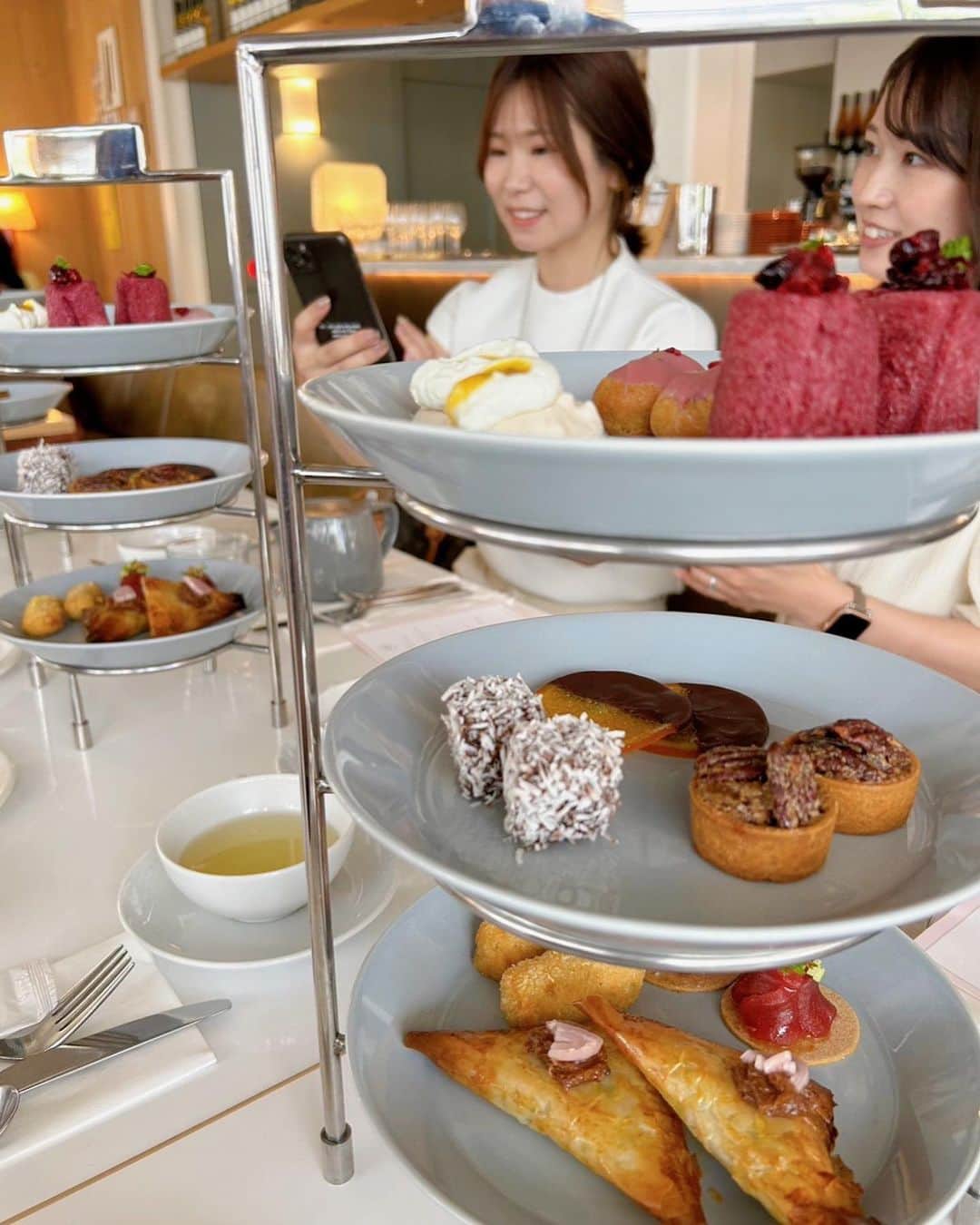 ERINA UENOさんのインスタグラム写真 - (ERINA UENOInstagram)「2023.05.27 Afternoon tea ...