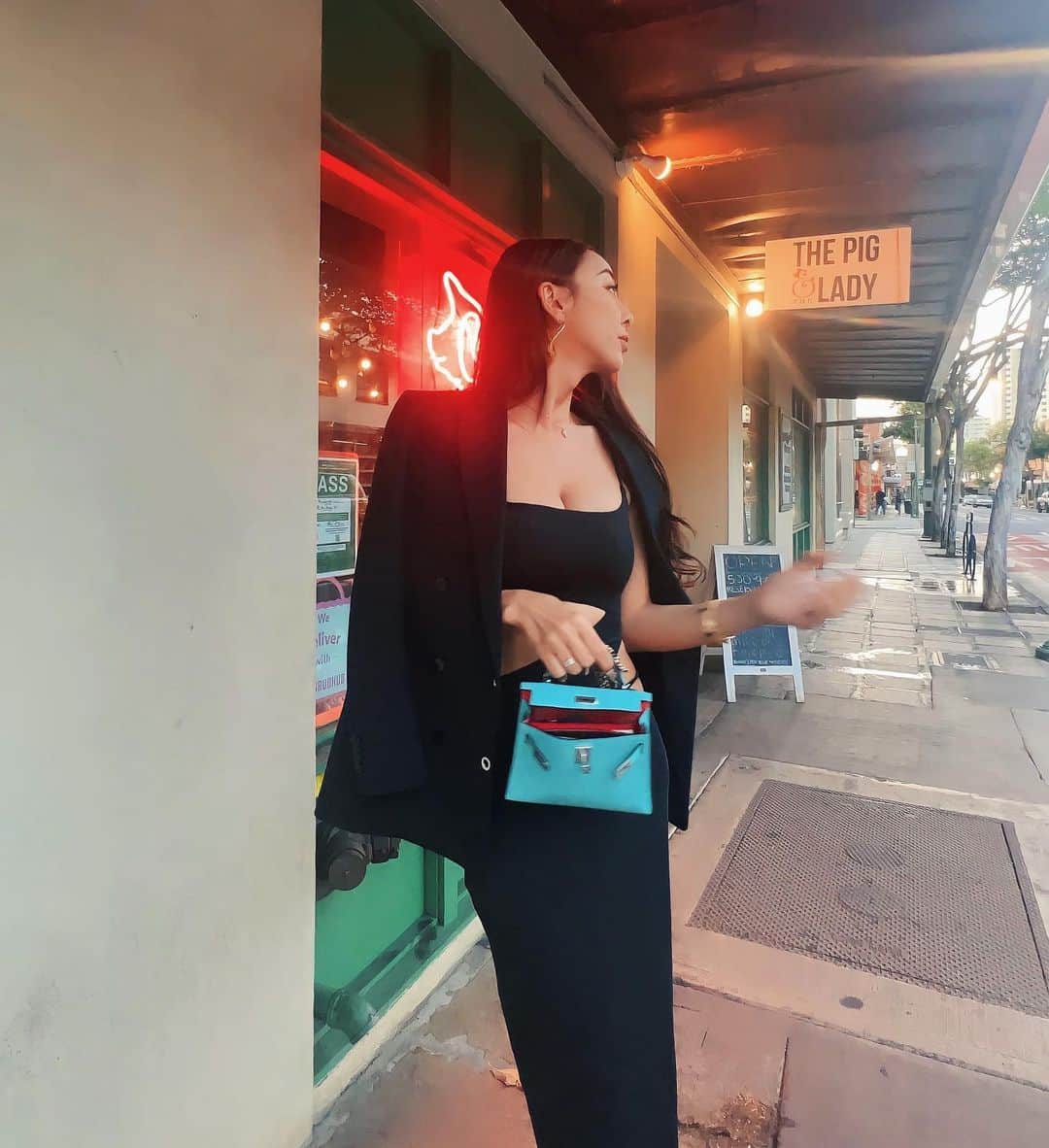 GENKINGさんのインスタグラム写真 - (GENKINGInstagram)「dinner time🌙🍷🖤」5月28日 19時24分 - _genking_