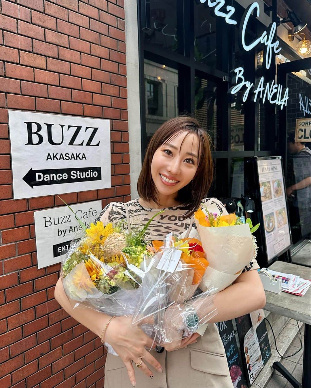 秋倉諒子さんのインスタグラム写真 - (秋倉諒子Instagram)「fam🌼カフェ会🍛 in @buzz_cafe_by_anella famブログも更新したから見てね💐🆙@bitfan ...