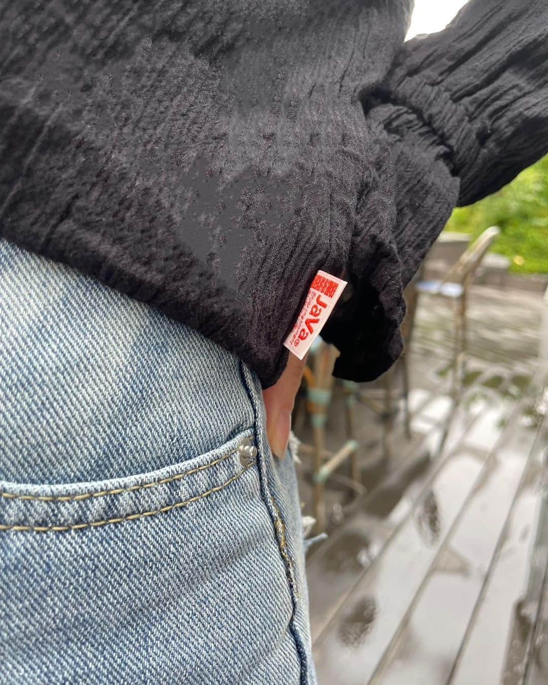 佐野友妃子さんのインスタグラム写真 - (佐野友妃子Instagram)「前後2wayで着れるガーゼシャツ🤍 羽織にもオススメ🪽 @classicalelf_official # ...