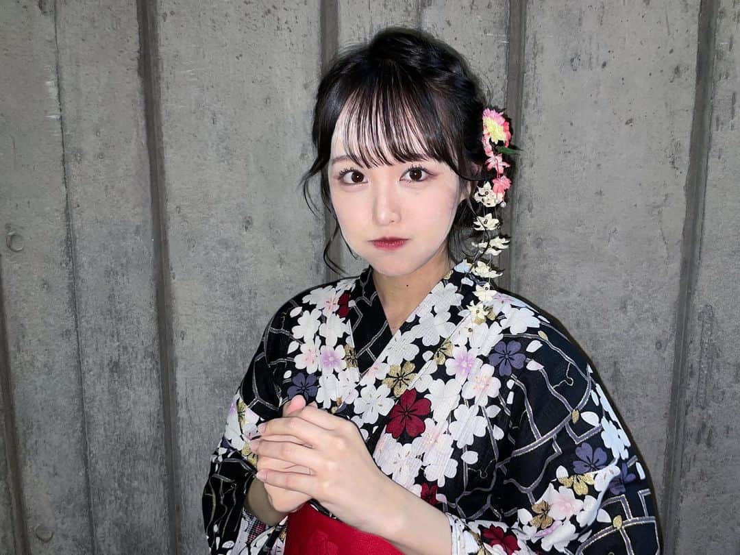 福田朱里さんのインスタグラム写真 福田朱里instagram 「浴衣フラッシュ📸 浴衣 和装 和装ヘア 和 日本 浴衣ヘア