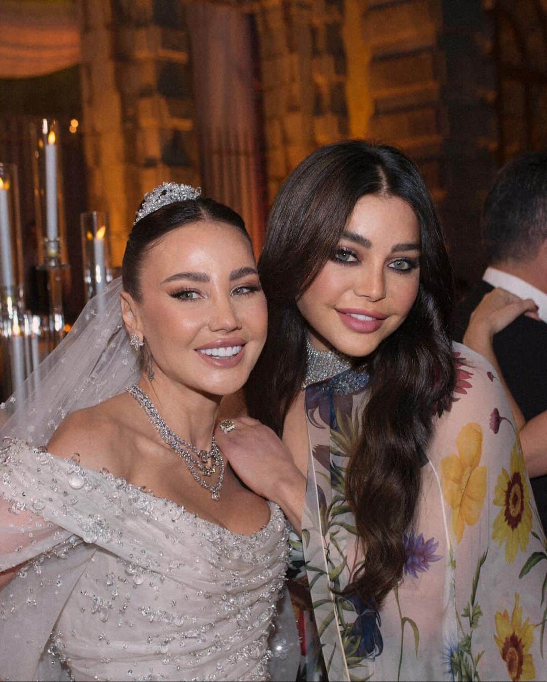 さんのインスタグラム写真 - (Instagram)「Happily ever after starts right here 🤍🕊️ ...