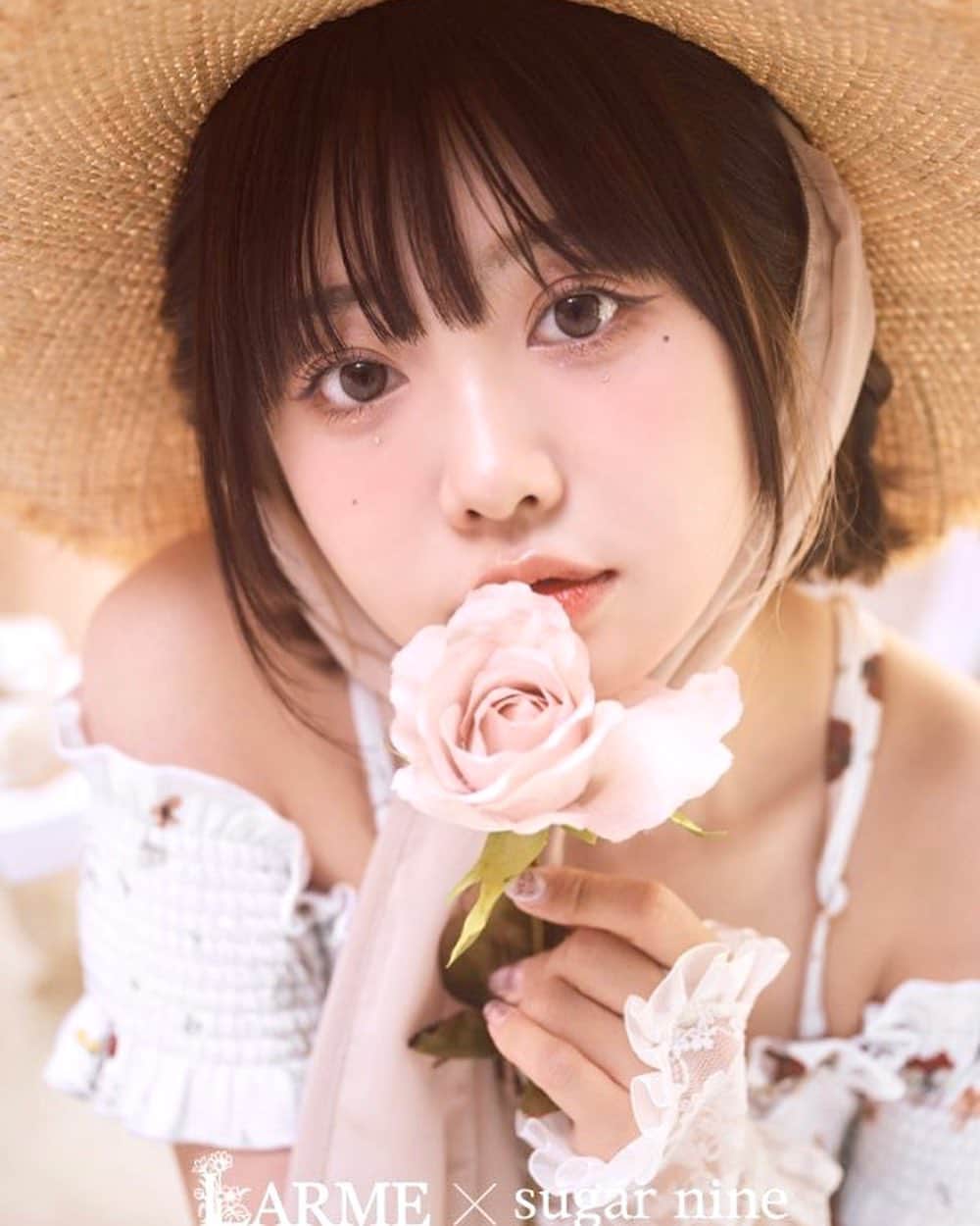 キム・イェリンさんのインスタグラム写真 - (キム・イェリンInstagram)「LARME 057 🍑🐰🤍🩵 遅くなりましたが今月のラルムに載ってます！ 初めての水着での撮影🫢👙 恥ずかし ...