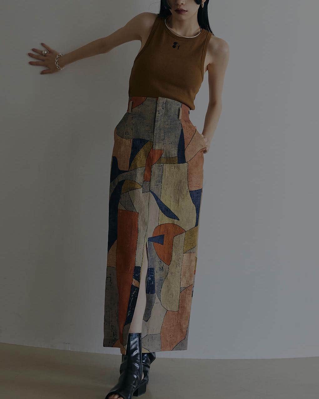 Ameri vintageさんのインスタグラム写真 - (Ameri vintageInstagram)「6.6(Tue)12:00 MEDI MURAL I LINE SKIRT will ...