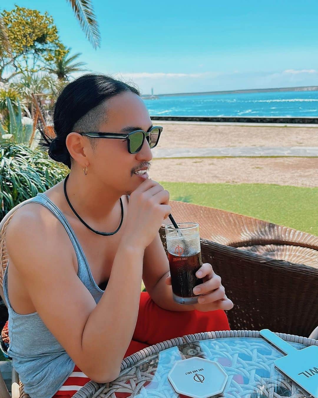 JunJunさんのインスタグラム写真 - (JunJunInstagram)「. 初チェジュ島🏝️☀️🍹🍊🌺 #jejudo #jejuisland #korea」6月4日 17時18分 ...