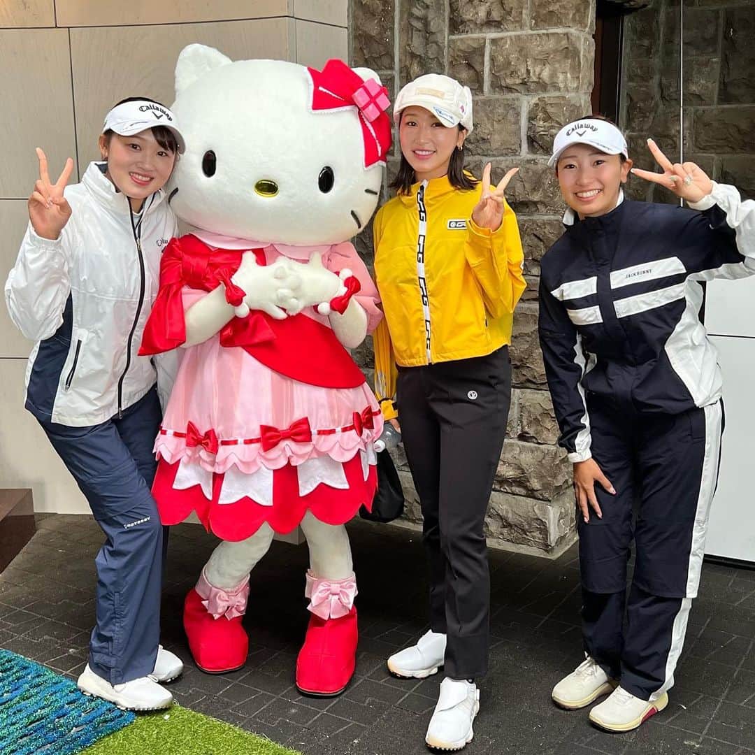 井上莉花さんのインスタグラム写真 - (井上莉花Instagram)「. SANRIO SMILE GOLF TOURNAMENT 🩷🩵💛 ...
