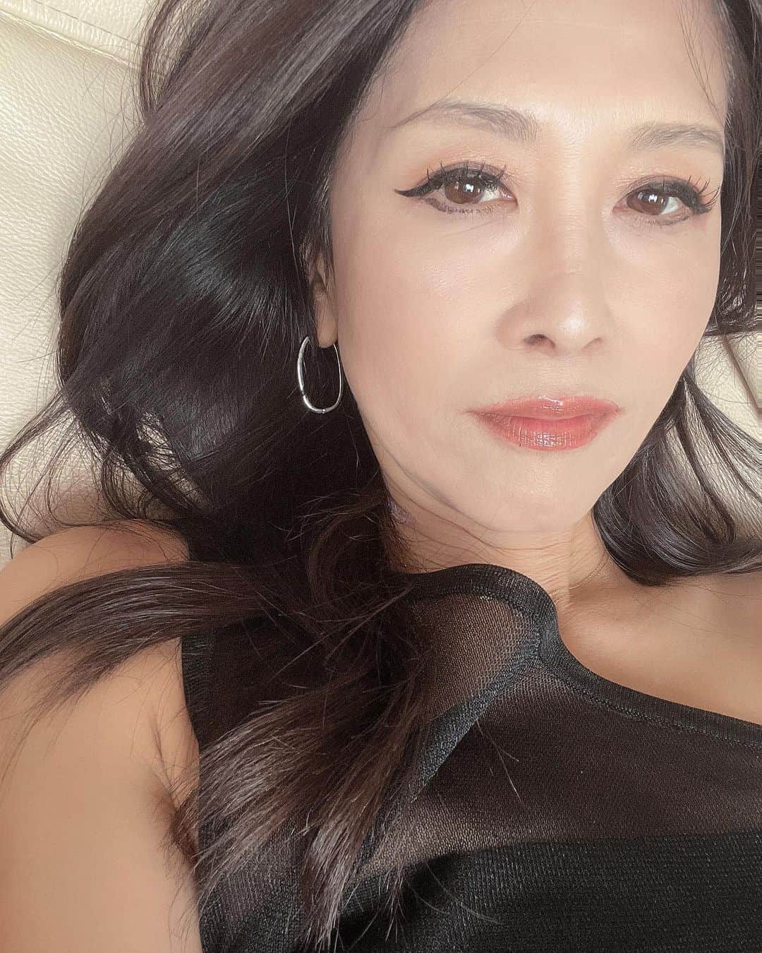 Naoko（なおこ）さんのインスタグラム写真 - (Naoko（なおこ）Instagram)「🤭 🤭 🤭 #ゴールドジムグッズ #筋トレ女子 ...