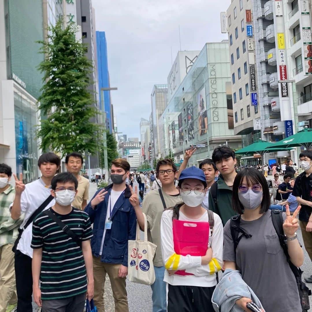 東京観光専門学校さんのインスタグラム写真 - (東京観光専門学校Instagram)「#旅行学科 は #銀座 の #歩行者天国 へ😁 ...