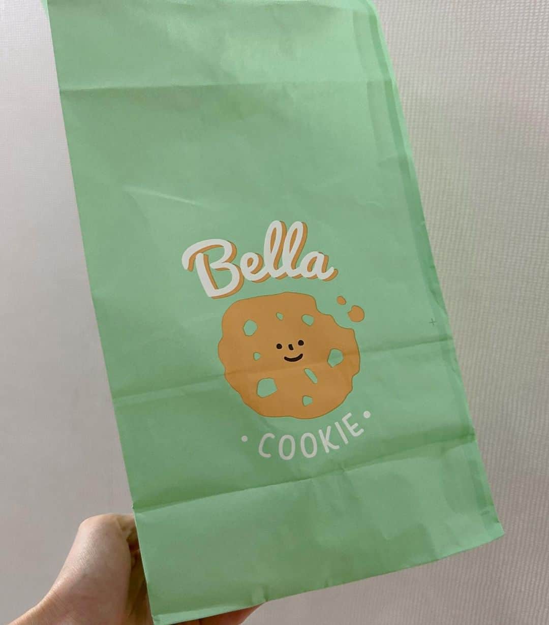 とぎもちさんのインスタグラム写真 - (とぎもちInstagram)「. 【弘大 🇰🇷 홍대】 弘大にある BELLA COOKIES（벨라 ...