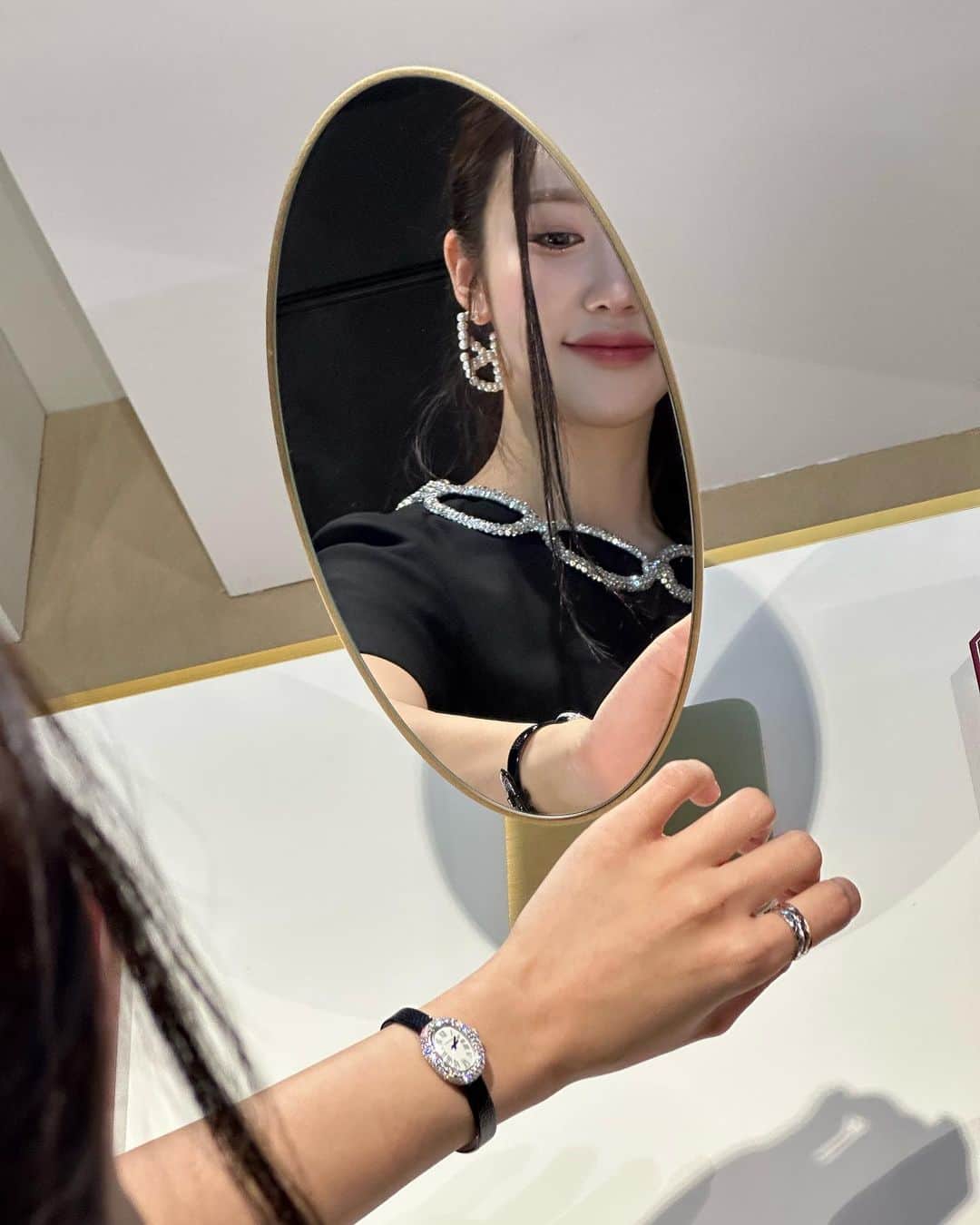 COCO さんのインスタグラム写真 - (COCO Instagram)「예쁜거 너무 많이 본 하루 🙈 @maisonvalentino ...