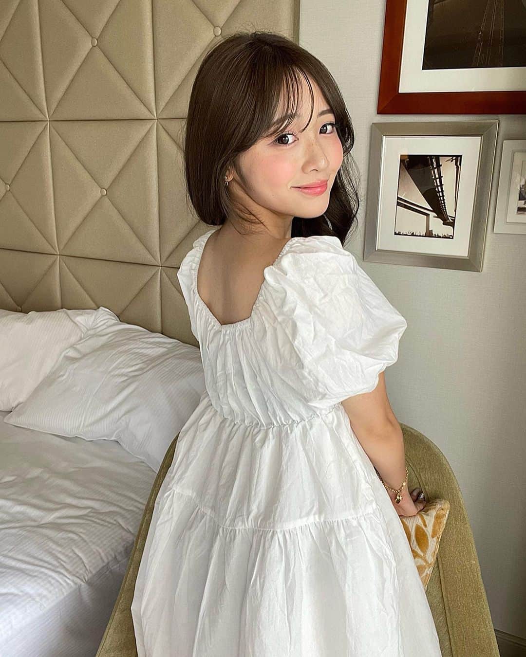DHOLICさんのインスタグラム写真 - (DHOLICInstagram)「Charlotte by @991231t New arrivals 🤍🪞 夏に映えるミニワンピース等が 入荷致し ...