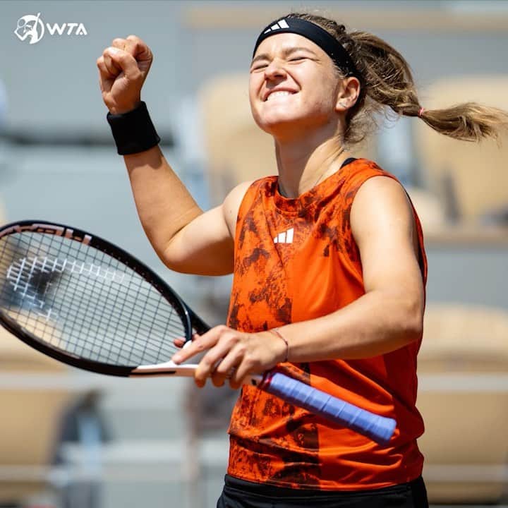 WTA（女子テニス協会）さんのインスタグラム写真 - (WTA（女子テニス協会）Instagram)「Back in a Slam semifinal 💪 @karolinamuchova ...