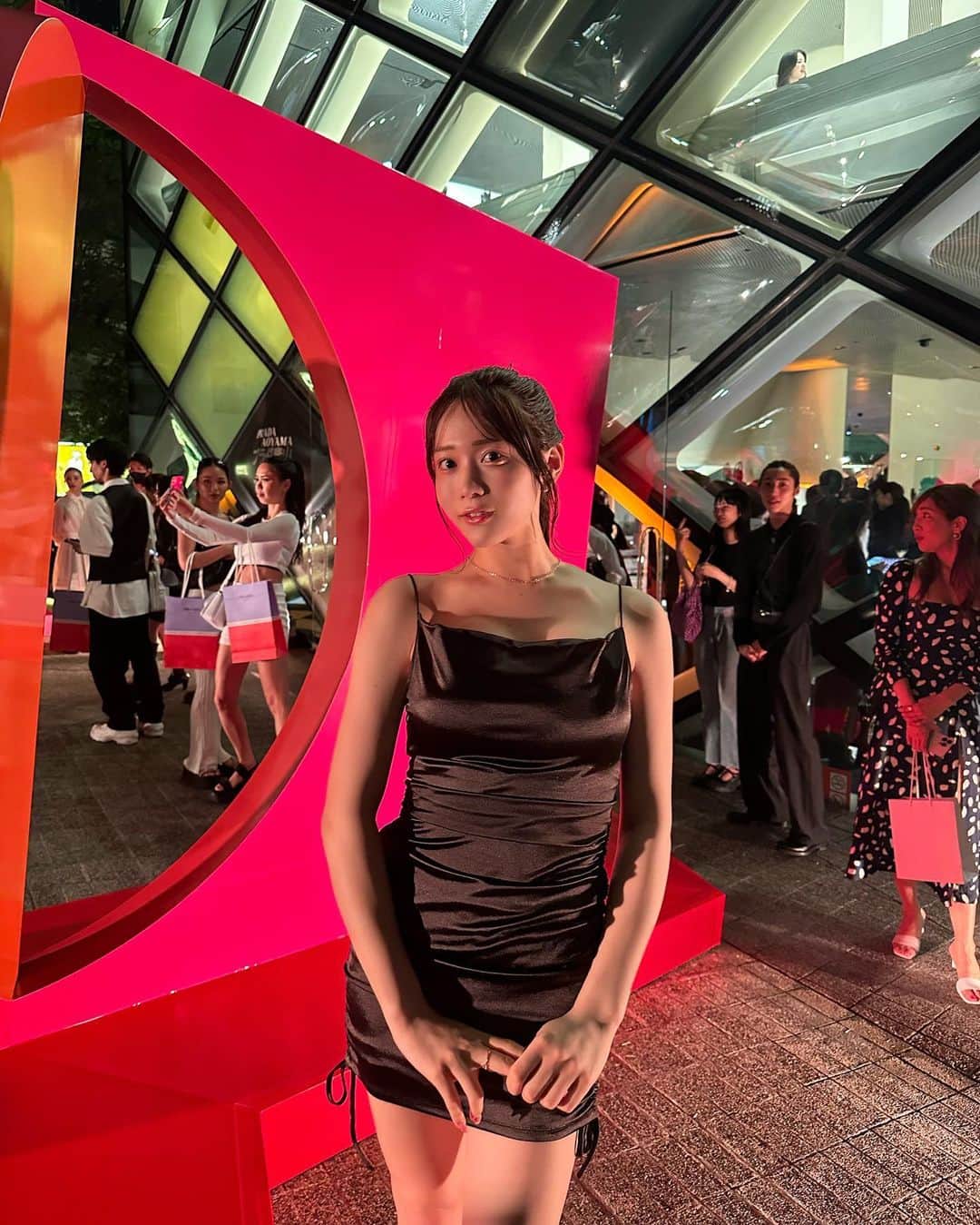 ぷうたんさんのインスタグラム写真 - (ぷうたんInstagram)「🖤🌖 #PradaGalleria @prada」6月7日 23時23分 ...