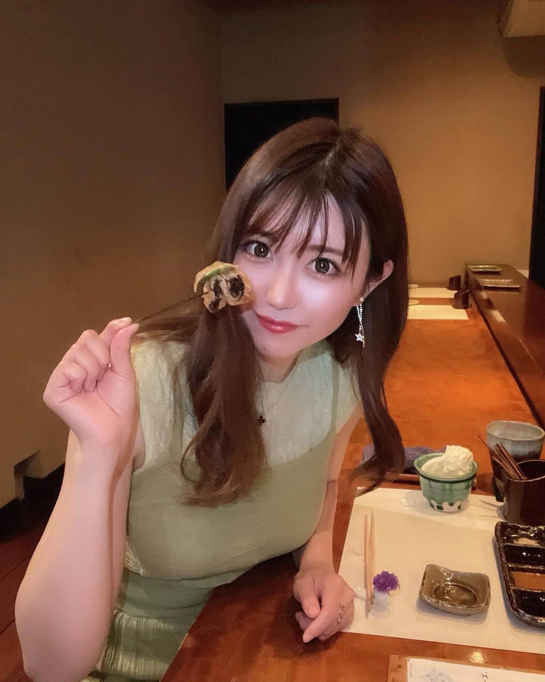 ayaさんのインスタグラム写真 - (ayaInstagram)「\心斎橋グルメ🍽️／ ⁡ 創作串揚げかしむら @kushiage_kashimura 18本税込7700円のコースをいただき ...