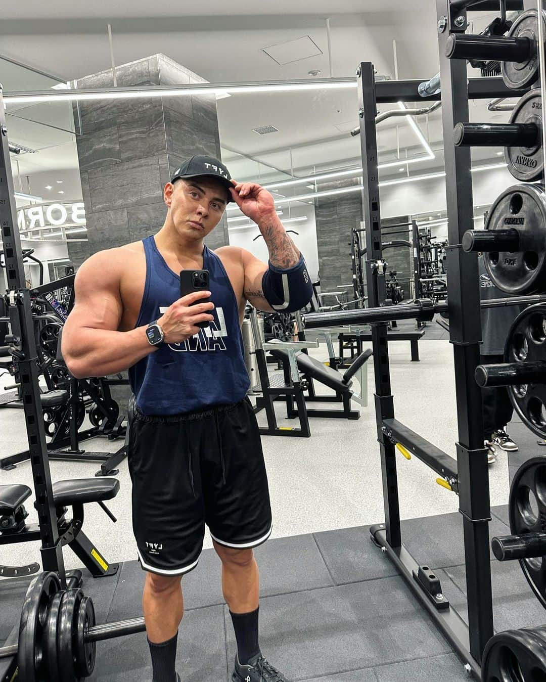 エドワード加藤さんのインスタグラム写真 - (エドワード加藤Instagram)「まだまだ絞りはこれから🔥」6月8日 20時06分 ...