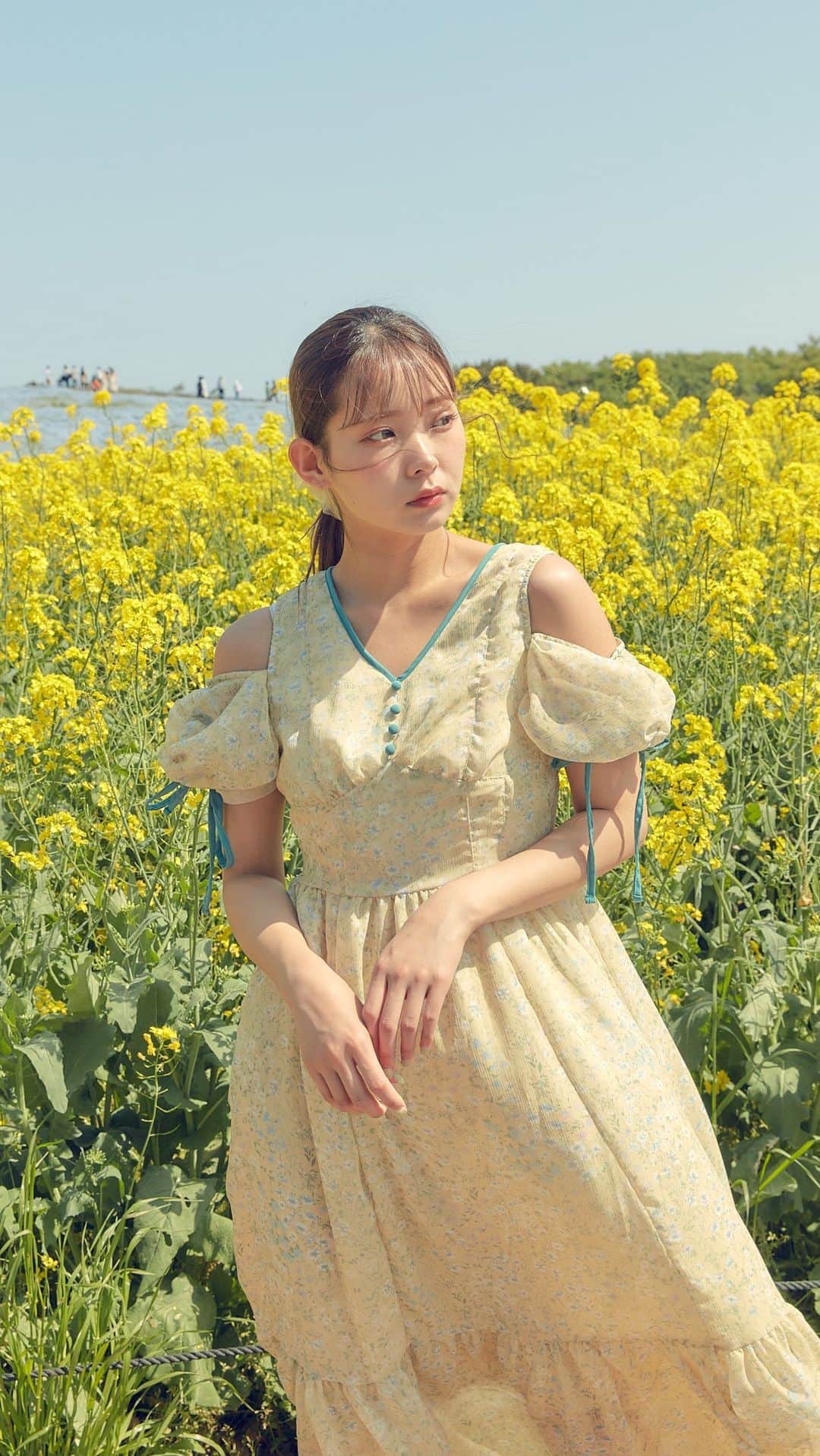 mimさんのインスタグラム動画 - (mimInstagram)「felitie2023 ss アイテム販売直前Live💐 ワンピース販売期間 ...