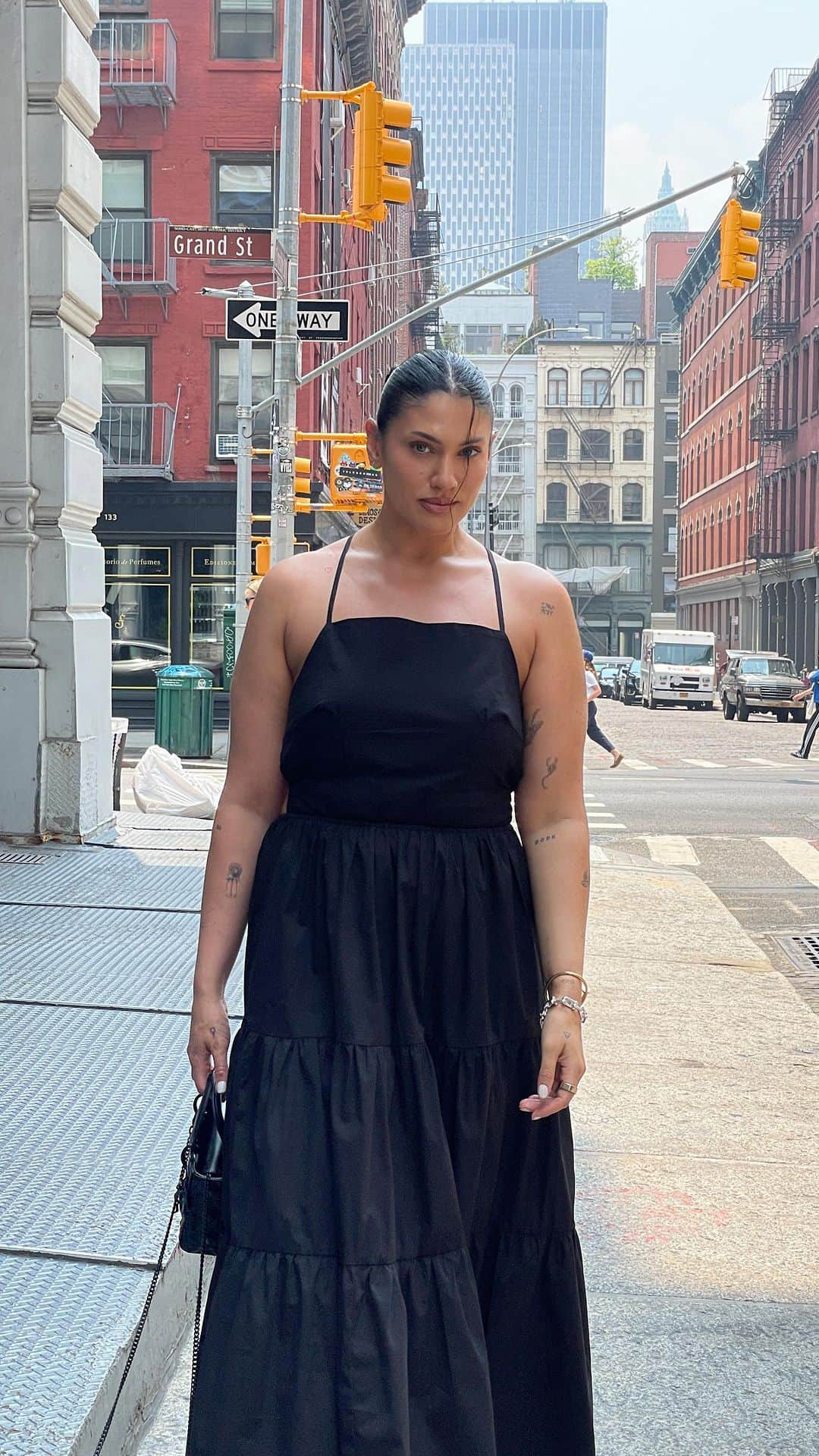 La'Tecia Thomasさんのインスタグラム動画 - (La'Tecia ThomasInstagram)「Summer in the ...