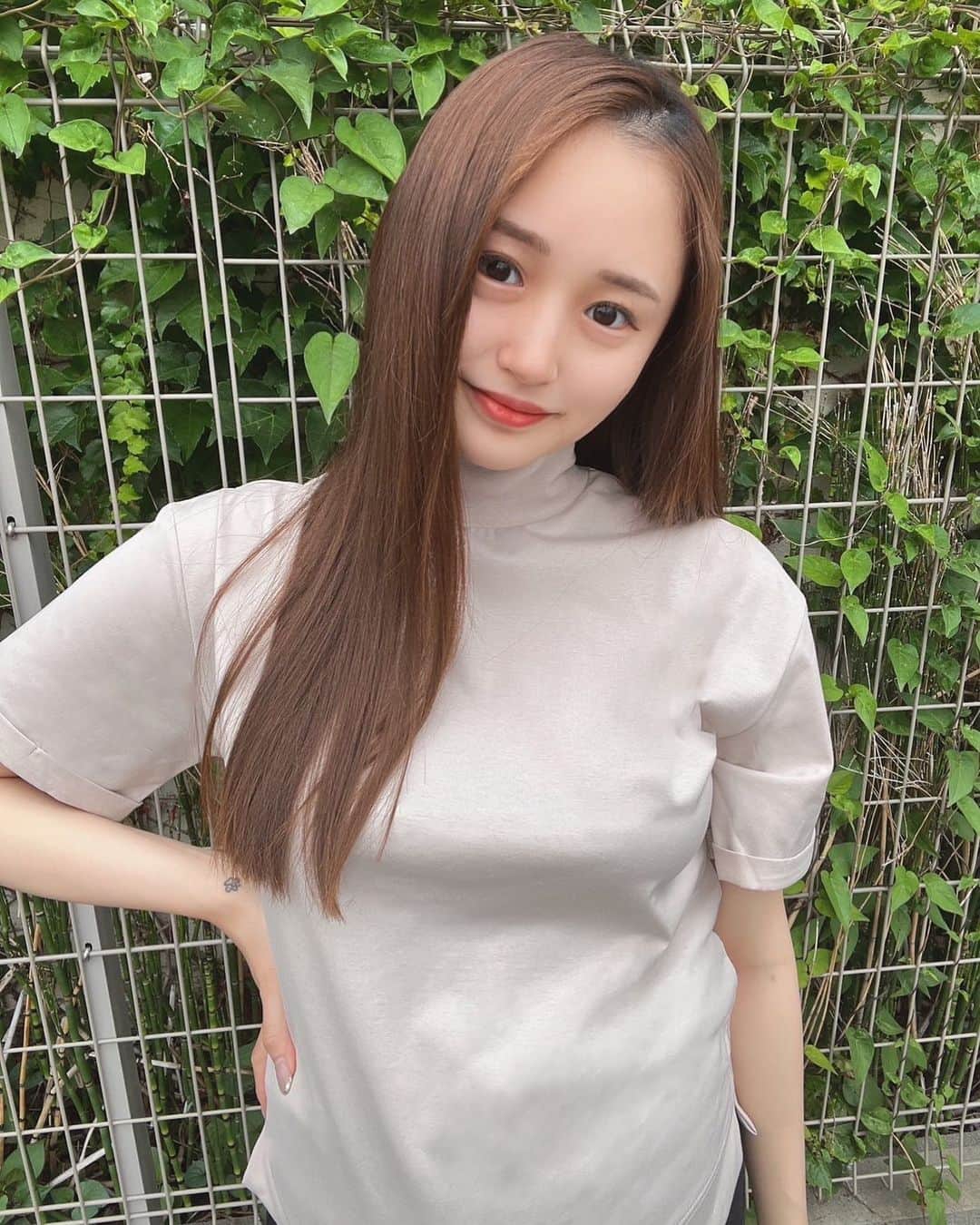 明空星さんのインスタグラム写真 - (明空星Instagram)「♡ @classicalelf_official さんで半袖ハイネックをゲット⭐️ 首焼け防止のためにいいのないかなって探して ...