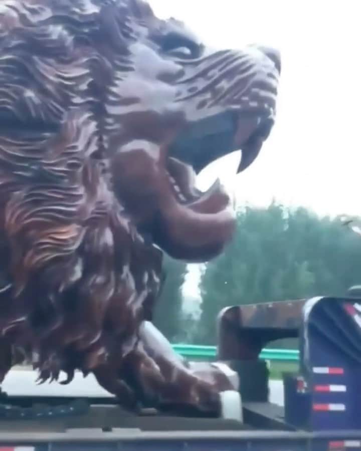 StreetArtGlobeさんのインスタグラム写真 - (StreetArtGlobeInstagram)「Chinese artist ...