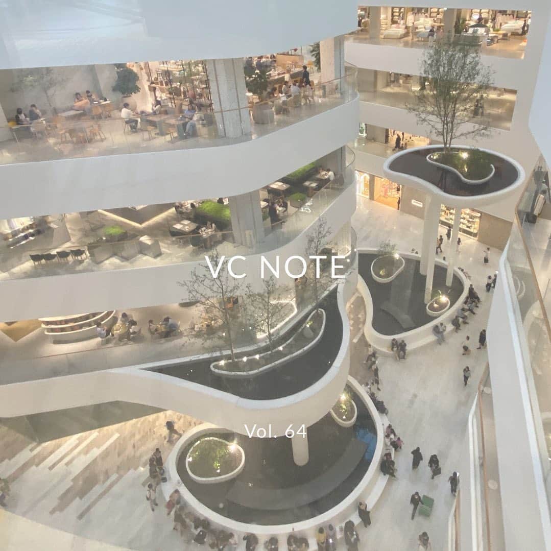 Vasic News In jpさんのインスタグラム写真 - (Vasic News In jpInstagram)「VASIC NOTE Vol.64を公開しました。 今回はPre-Fall ...