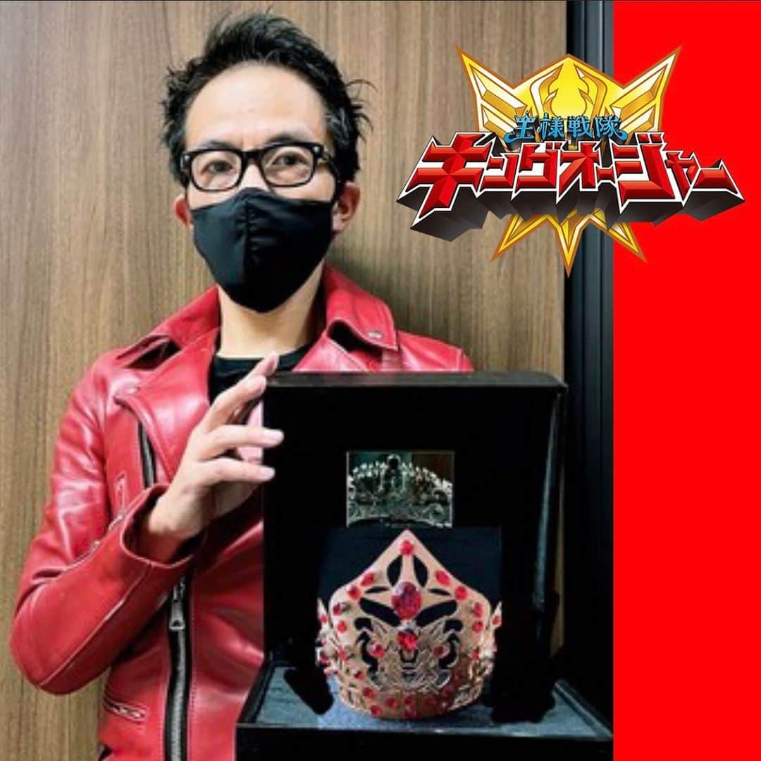 Taro Kamitani 世界初のティアラデザイナーさんのインスタグラム写真 - (Taro Kamitani 世界初のティアラデザイナーInstagram)「大人気のTV番組『王様戦隊 ...